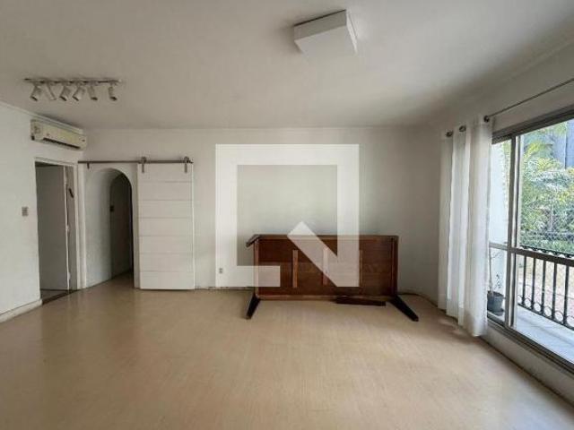 Apartamento à Venda Santa Cecília, 3 Quartos, 125 m2