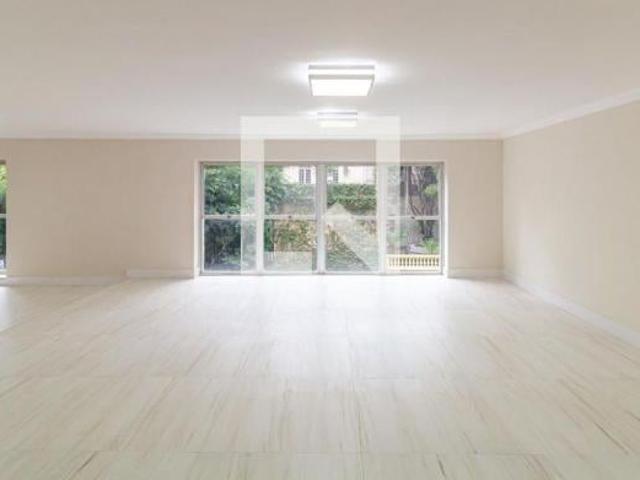 Apartamento à Venda Santa Cecília, 3 Quartos, 240 m2