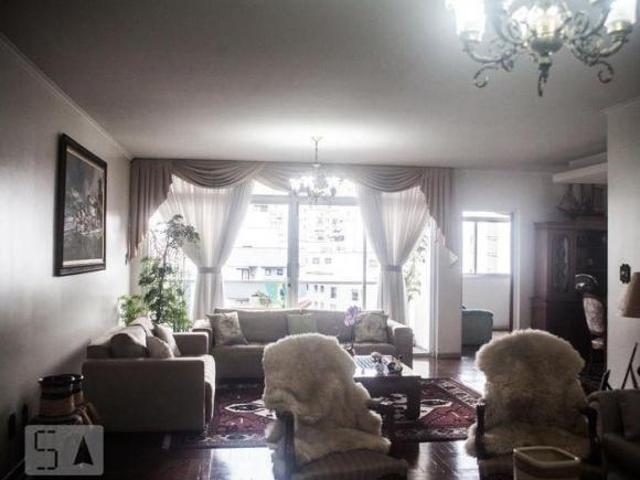 Apartamento à Venda Santa Cecília, 3 Quartos, 240 m2