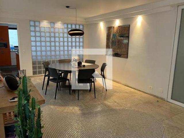 Apartamento à Venda Santa Cecília, 3 Quartos, 200 m2