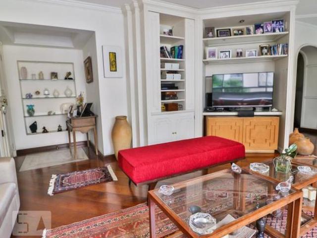Apartamento à Venda Santa Cecília, 3 Quartos, 210 m2