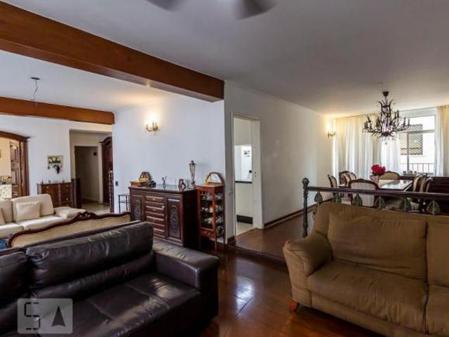 Apartamento à Venda Santa Cecília, 3 Quartos, 210 m2
