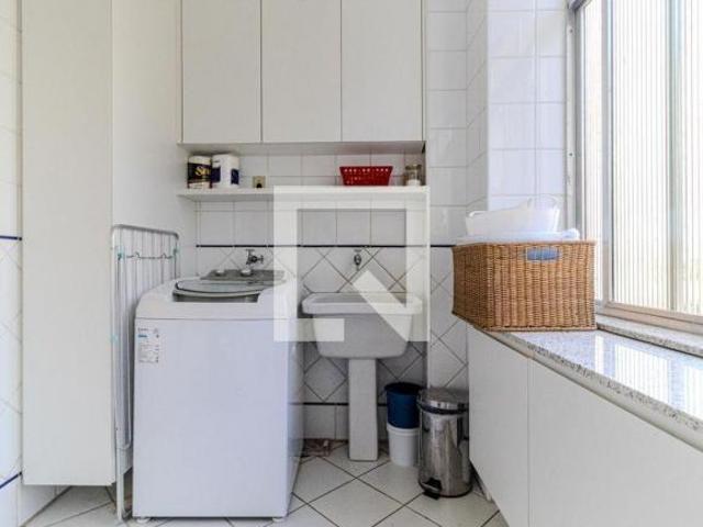 Apartamento à Venda Santa Cecília, 3 Quartos, 210 m2