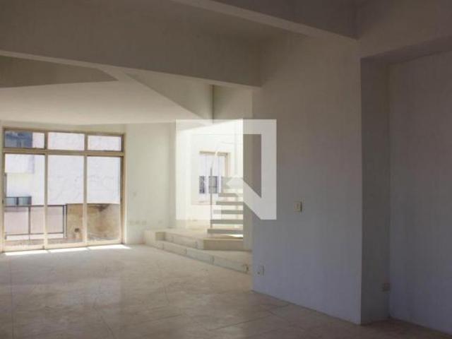 Apartamento à Venda Santa Cecília, 3 Quartos, 642 m2