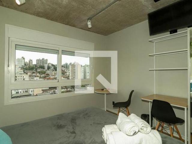 Apartamento à Venda Santa Cecília, 1 Quarto, 20 m² Porto Alegre
