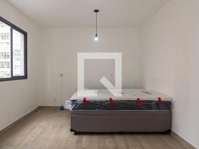 Apartamento à Venda Santa Cecília, 1 Quarto, 24 m2