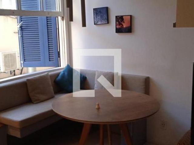 Apartamento à Venda Santa Cecília, 1 Quarto, 24 m2