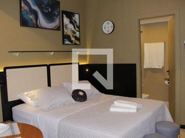 Apartamento à Venda Santa Cecília, 1 Quarto, 27 m2