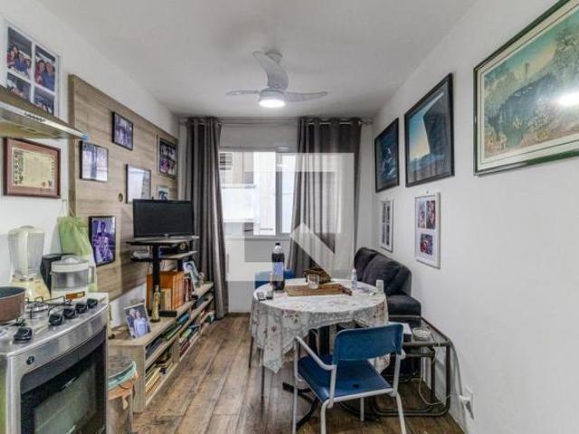 Apartamento à Venda Santa Cecília, 1 Quarto, 30 m2