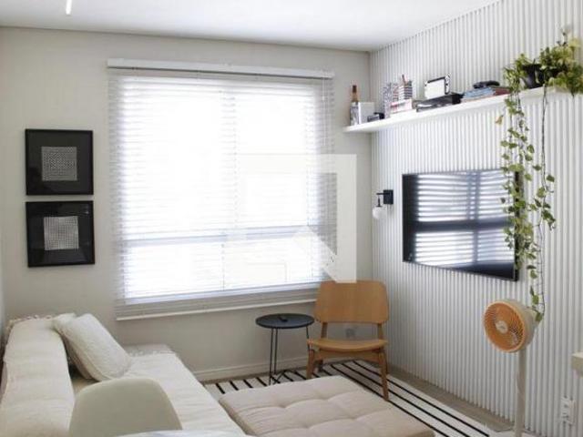 Apartamento à Venda Santa Cecília, 1 Quarto, 30 m2