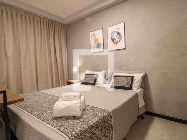 Apartamento à Venda Santa Cecília, 1 Quarto, 30 m2