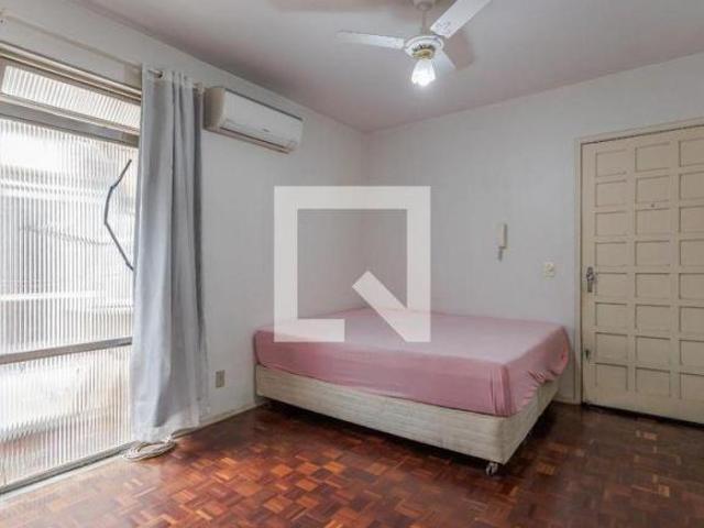Apartamento à Venda Santa Cecília, 1 Quarto, 32 m² Porto Alegre