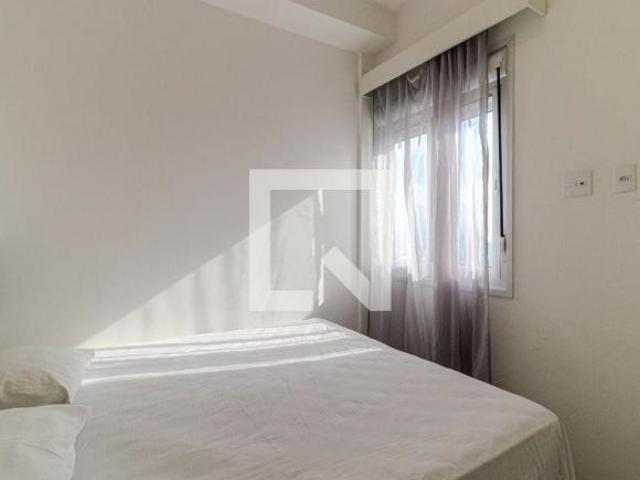 Apartamento à Venda Santa Cecília, 1 Quarto, 33 m2