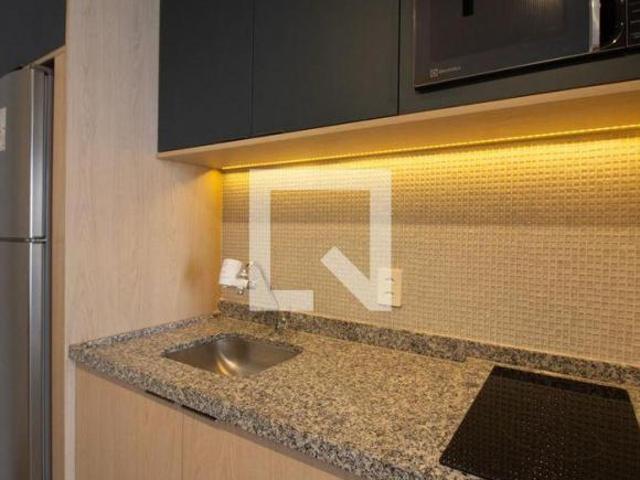 Apartamento à Venda Santa Cecília, 1 Quarto, 33 m2