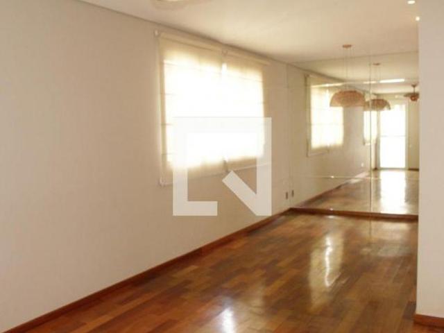 Apartamento à Venda Santa Cecília, 1 Quarto, 85 m2