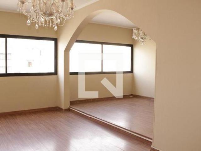 Apartamento à Venda Santa Cecília, 2 Quartos, 143 m2