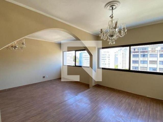 Apartamento à Venda Santa Cecília, 2 Quartos, 140 m2
