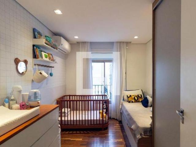 Apartamento à Venda Santa Cecília, 2 Quartos, 110 m2