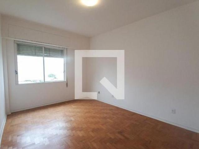 Apartamento à Venda Santa Cecília, 2 Quartos, 125 m2