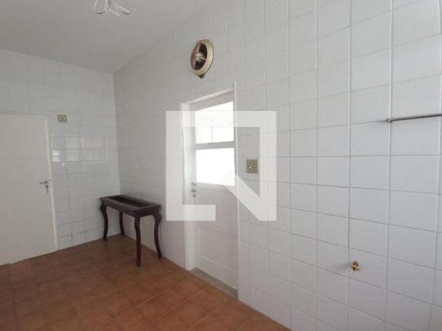 Apartamento à Venda Santa Cecília, 2 Quartos, 125 m2