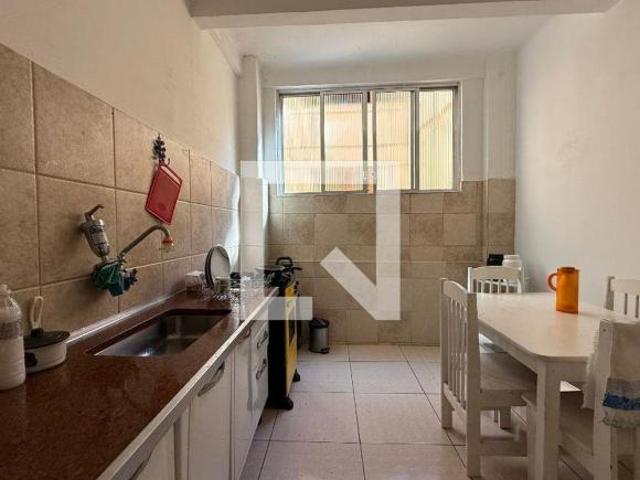 Apartamento à Venda Santa Cecília, 2 Quartos, 70 m2
