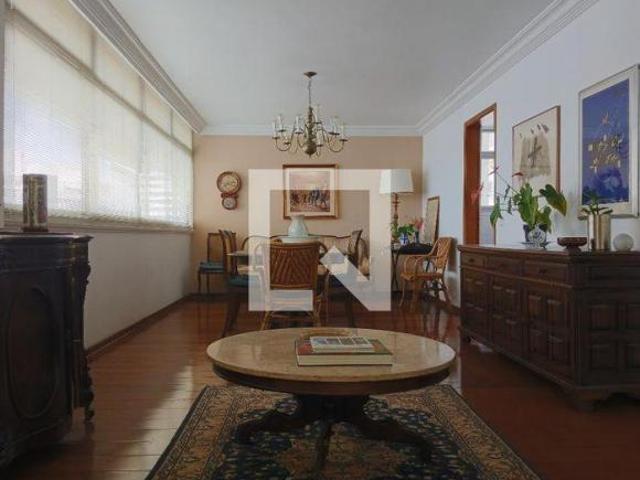 Apartamento à Venda Santa Cecília, 4 Quartos, 234 m2