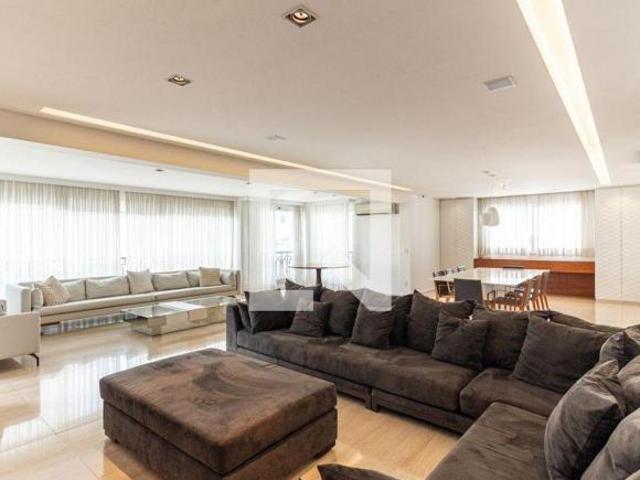 Apartamento à Venda Santa Cecília, 4 Quartos, 300 m2