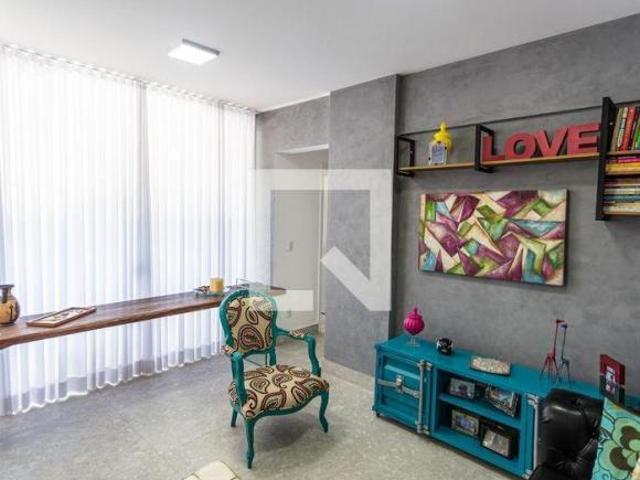 Apartamento à Venda Santa Efigênia, 2 Quartos, 62 m2