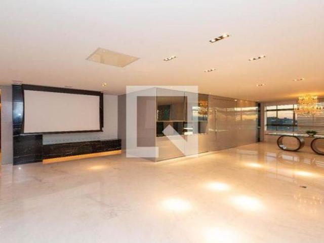Apartamento à Venda Santa Lúcia, 3 Quartos, 470 m2