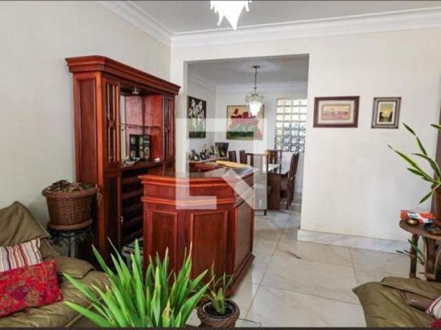 Apartamento à Venda Santa Lúcia, 3 Quartos, 120 m² Belo Horizonte