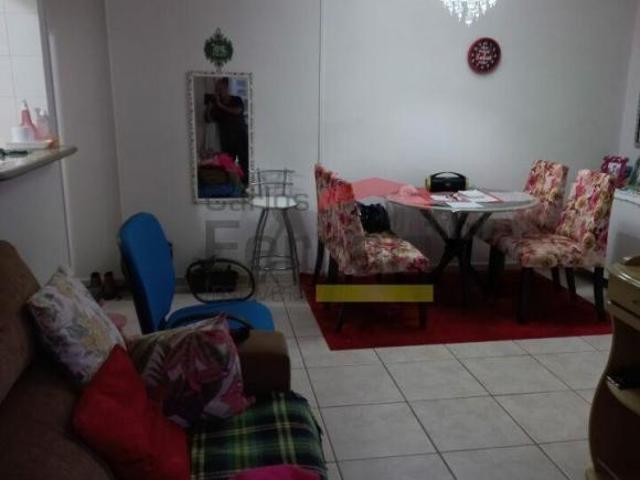 Apartamento à Venda, Santa Teresinha, 03 dormitórios, 01 suíte, 01 vaga