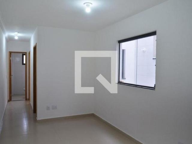 Apartamento à Venda Santa Teresinha, 2 Quartos, 42 m2