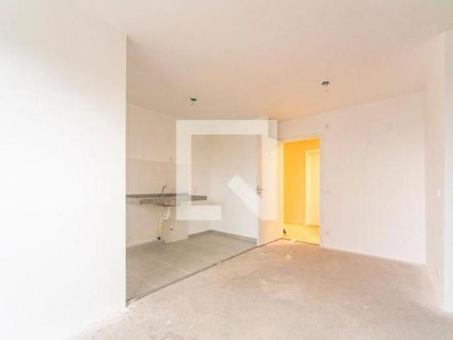 Apartamento à Venda Santa Teresinha, 2 Quartos, 46 m2