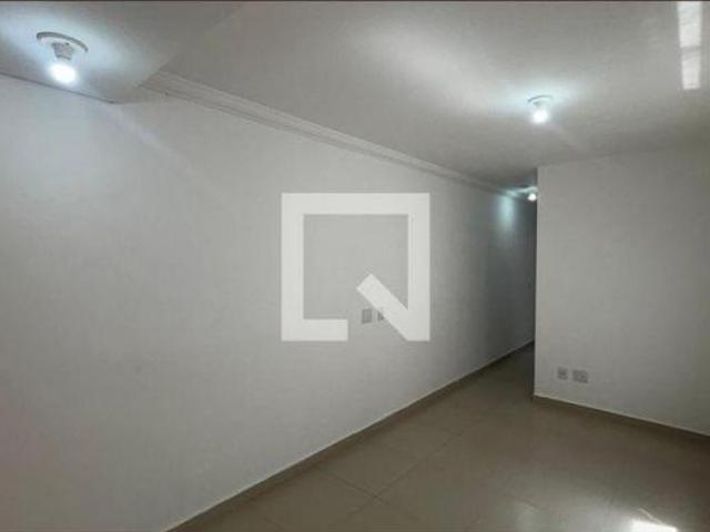 Apartamento à Venda Santa Teresinha, 2 Quartos, 48 m2