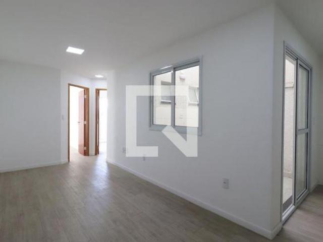 Apartamento à Venda Santa Teresinha, 2 Quartos, 50 m2