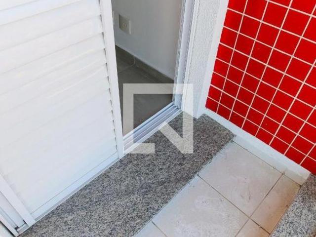 Apartamento à Venda Santa Teresinha, 2 Quartos, 51 m2