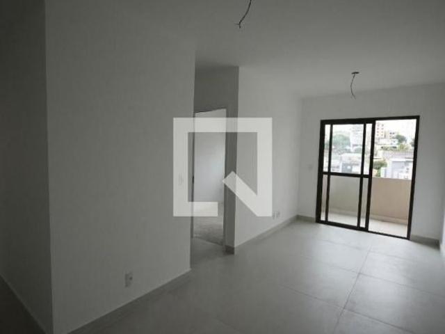 Apartamento à Venda Santa Teresinha, 2 Quartos, 56 m2