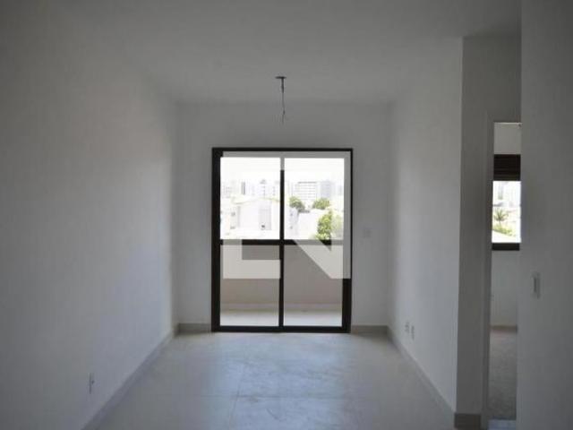 Apartamento à Venda Santa Teresinha, 2 Quartos, 56 m2