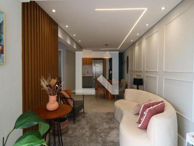 Apartamento à Venda Santa Teresinha, 2 Quartos, 57 m2