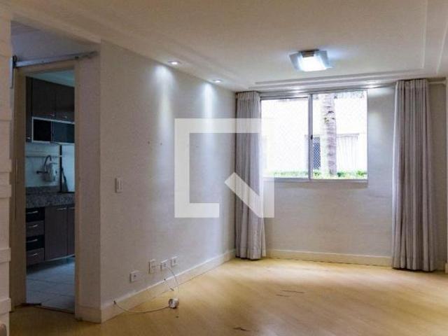 Apartamento à Venda Santa Teresinha, 2 Quartos, 59 m2