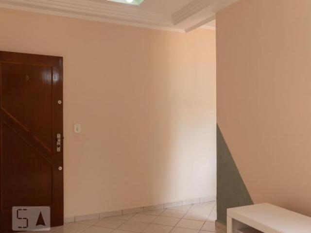 Apartamento à Venda Santa Teresinha, 2 Quartos, 60 m2