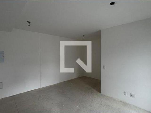 Apartamento à Venda Santa Teresinha, 2 Quartos, 65 m2
