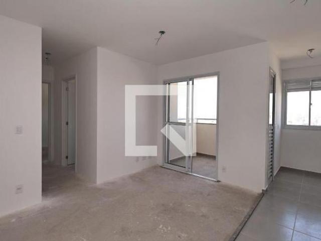 Apartamento à Venda Santa Teresinha, 2 Quartos, 67 m2