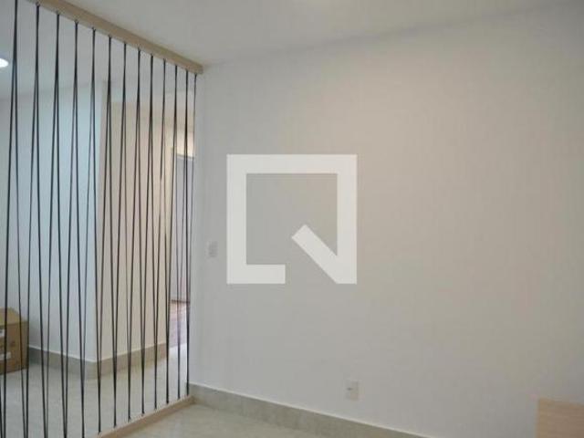 Apartamento à Venda Santa Teresinha, 2 Quartos, 68 m2