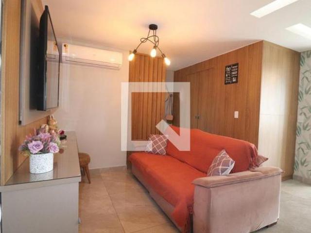 Apartamento à Venda Santa Teresinha, 3 Quartos, 76 m2