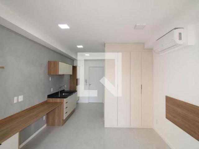 Apartamento à Venda Santana, 1 Quarto, 28 m2