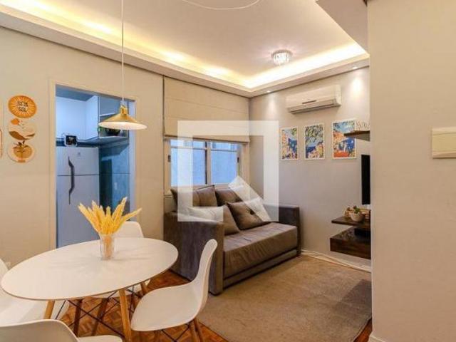 Apartamento à Venda Santana, 1 Quarto, 40 m² Porto Alegre