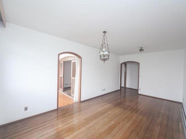 Apartamento à Venda Santo Agostinho, 4 Quartos, 208 m2
