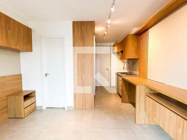 Apartamento à Venda Santo Amaro, 1 Quarto, 26 m2