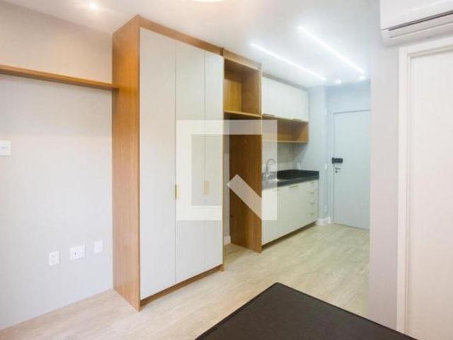 Apartamento à Venda Santo Amaro, 1 Quarto, 26 m2